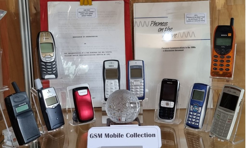 GSM Collection 2 | GSM History: History of GSM, Mobile Networks ... GSM Collection 2 | GSM History: History of GSM, Mobile Networks ...